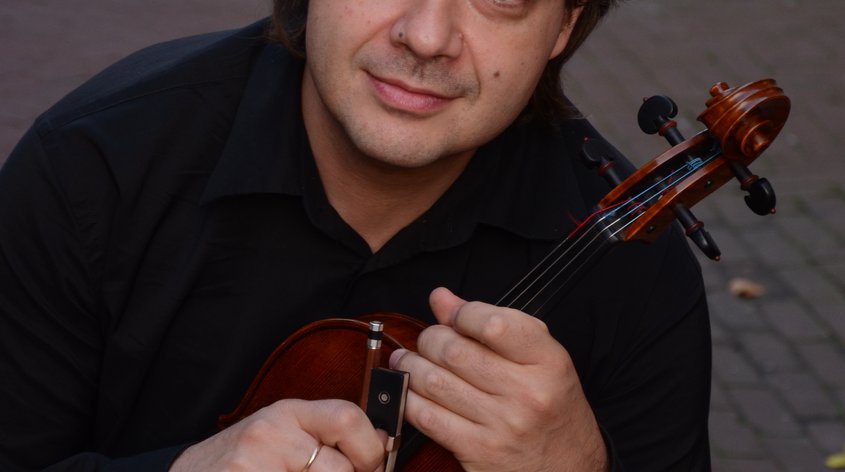 Klassiek in Huygens' Hofwijck stond met Mikhail Zemtsov en Julia ...