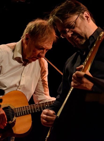 Alex Roeka met Op Drift op 21 maart in Theater Ludens Voorburg-Leidschendam