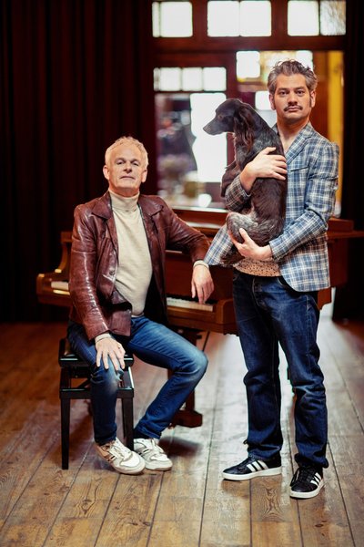 Cor Bakker en Maarten Heijmans met Ramses enzo op 8 februari in Theater ...